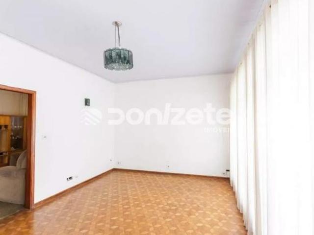 Casa à venda em Jardim, Santo André – 2 Quartos, Suíte, 5 Vagas