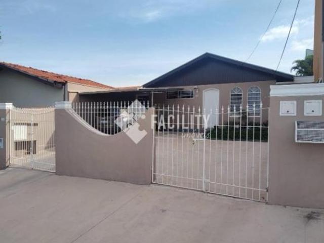 casa à venda em Jardim Yeda