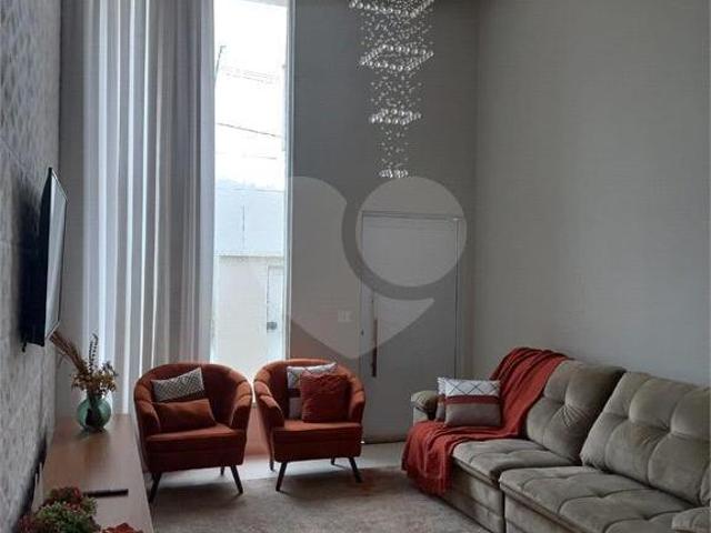Casa à venda em Jardins de Florença