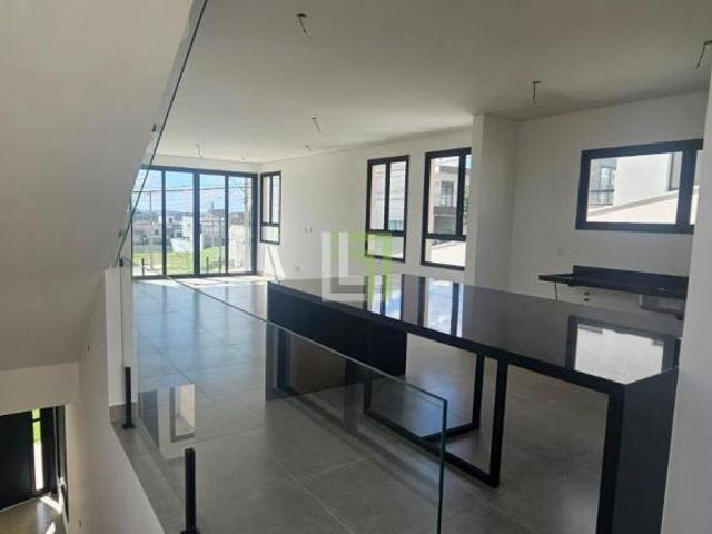 Casa à venda em Jundiaí