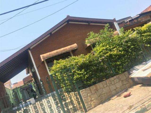 Casa à venda em Jundiaí
