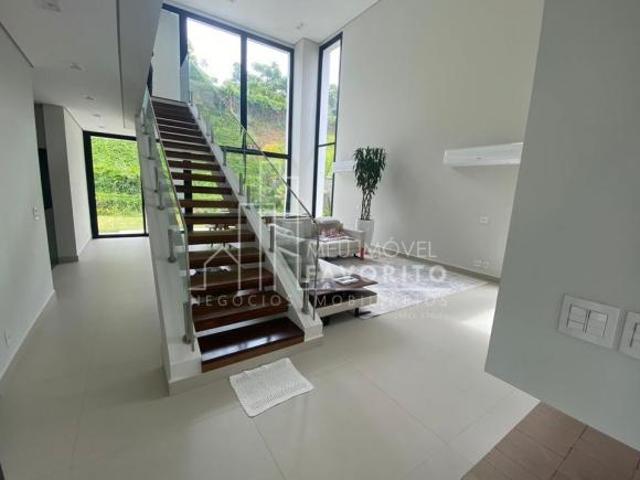 Casa à Venda em Jundiaí 3 suítes 313m Veduta BLU R 4.250.000,00