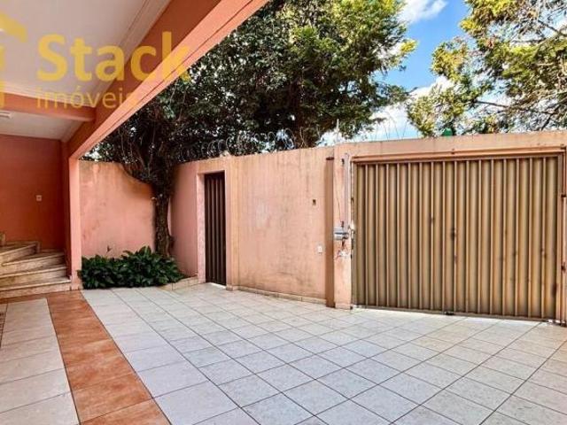 CASA A VENDA EM JUNDIAÍ NO BAIRRO JARDIM SAMAMBAIA