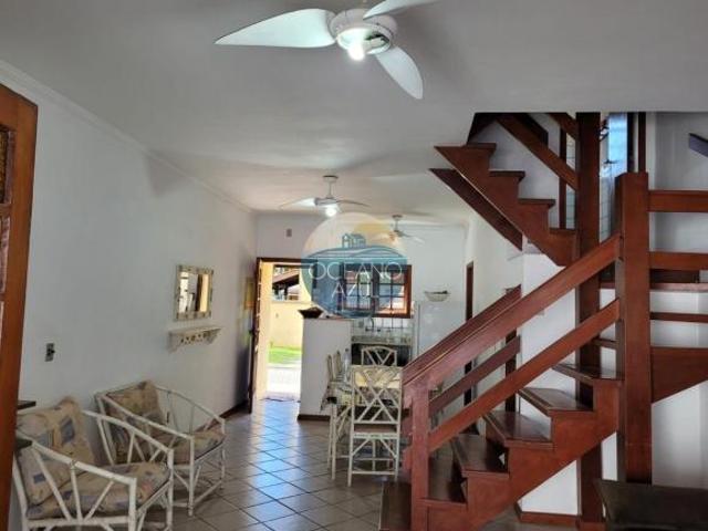 Casa a Venda em Juquehy 250m da praia, c/ 2 dormitórios, 2 vagas, condomínio completo, 120m² área