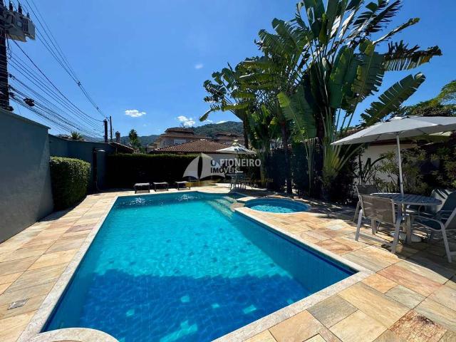Casa a venda em Juquehy! Agende sua visita!