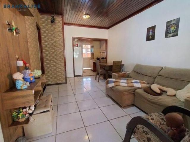 Casa à venda em Olaria