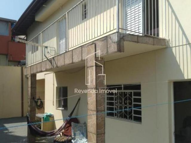 Casa à venda em Osasco SP, na Vila Yolanda, com 8 quartos, 6 banheiros e 320m² Imperdível!