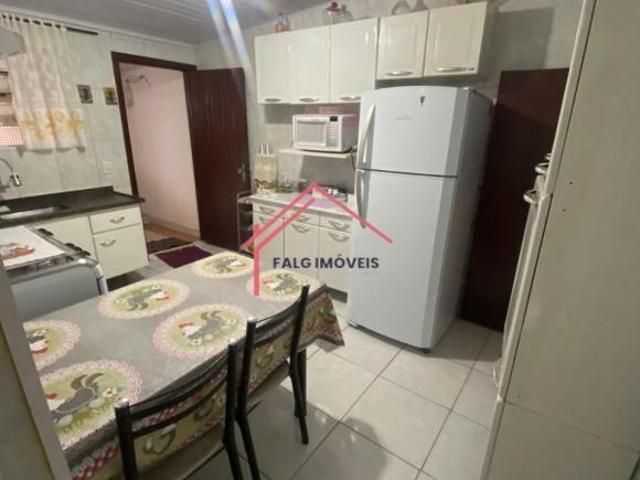 Casa à venda em Osasco SP, Pestana: 132m², localização privilegiada, comércio próximo. Invista no se