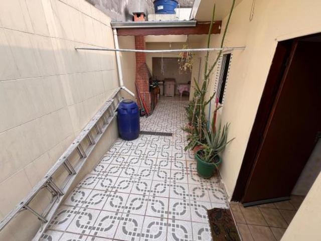 Casa à Venda em Osasco Vila Menck com Vista Maravilhosa para o Pico do Jaraguá! Agende sua visita
