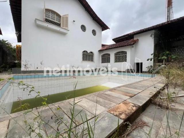 Casa à Venda em Ótima Localização no São Bento!