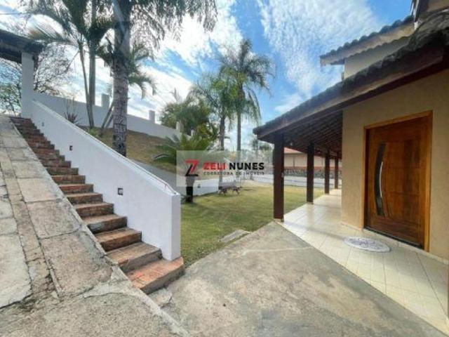 Casa à venda em Outeiro das Flores