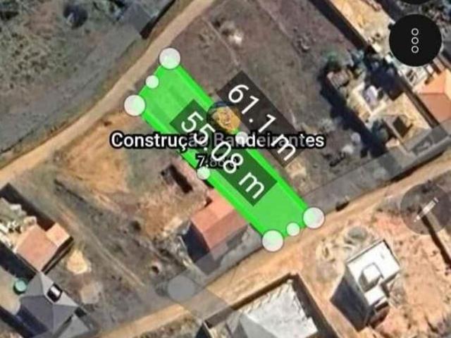 Casa à venda em loteamento Bandeirantes