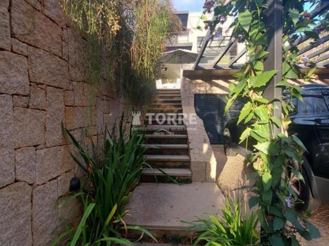casa à venda e para temporada em Loteamento Caminhos de São Conrado Sousas