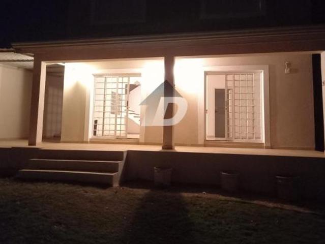 casa à venda em Loteamento Caminhos de São Conrado Sousas