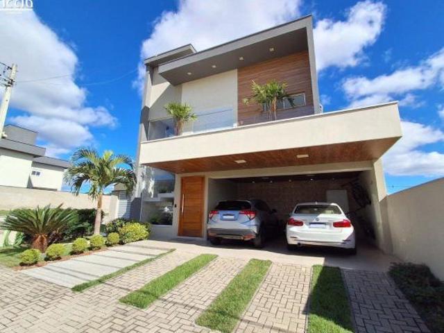 Casa à venda em Loteamento Floresta