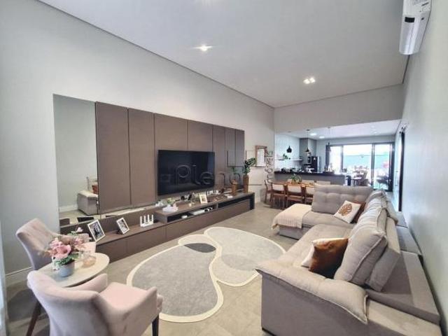 Casa à venda em Louveira, Residencial Jatobás, com 3 quartos, com 183.87 m², Res