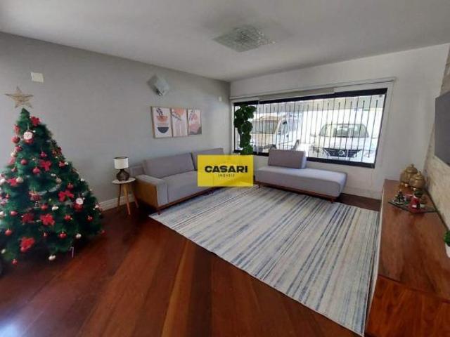 Casa à venda em localização privilegiada – conforto, sofisticação e qualidade de vida