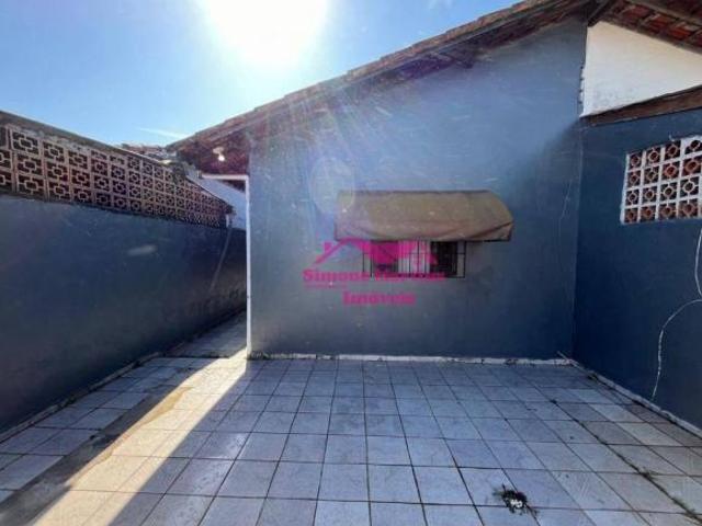 Casa á venda em localização privilegiada na praia de Mongaguá