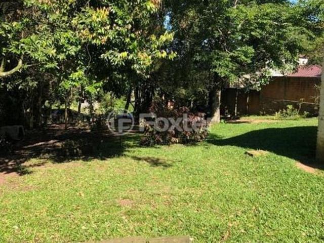 Casa à venda em Lomba do Pinheiro com 72 m², 1 quarto, 7 vagas