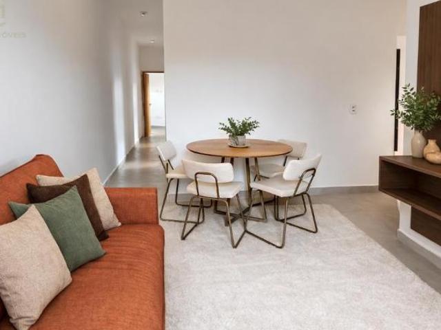 Casa à venda em Londrina, Colinas, com 2 quartos, com 89.81 m²