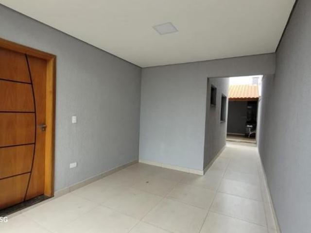 Casa à venda em Londrina, Coliseu, com 3 quartos, com 129 m²