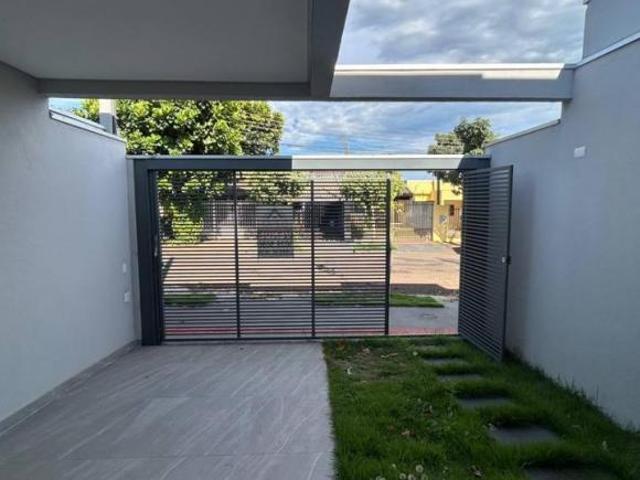 Casa à venda em Londrina, Colúmbia, com 3 quartos, com 105 m²
