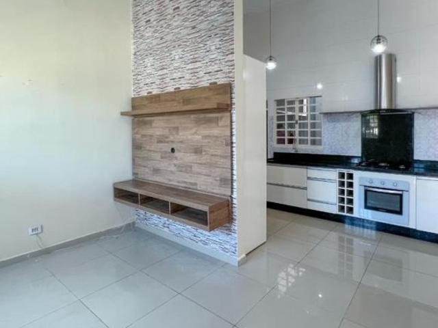 Casa à venda em Londrina, Colúmbia, com 3 quartos, com 97.23 m²