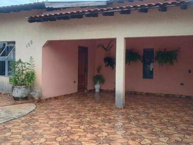 Casa à venda em Londrina, Califórnia, com 4 quartos, com 300 m²