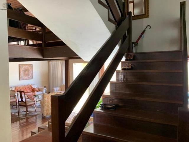Casa à venda em Londrina, Centro, com 4 quartos, com 267 m²