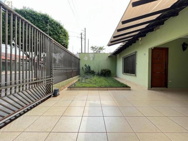 Casa à venda em Londrina, Gávea, com 3 quartos, com 177.4 m²