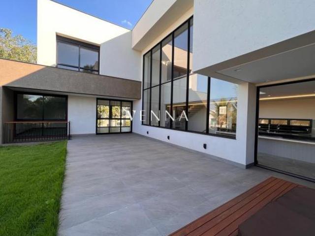 Casa à venda em Londrina, Esperança, com 5 suítes, com 504 m², Condomínio Royal Tennis