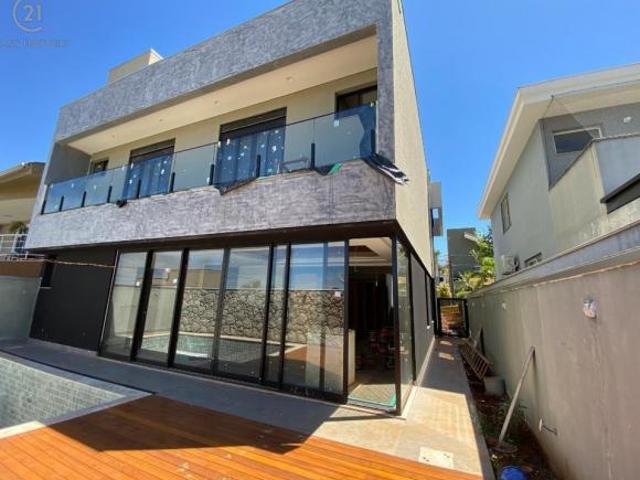 Casa à venda em Londrina, Esperança, com 3 quartos, com 300 m², Royal Forest Fase I