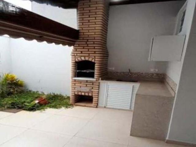 Casa à venda em Londrina, no Aurora