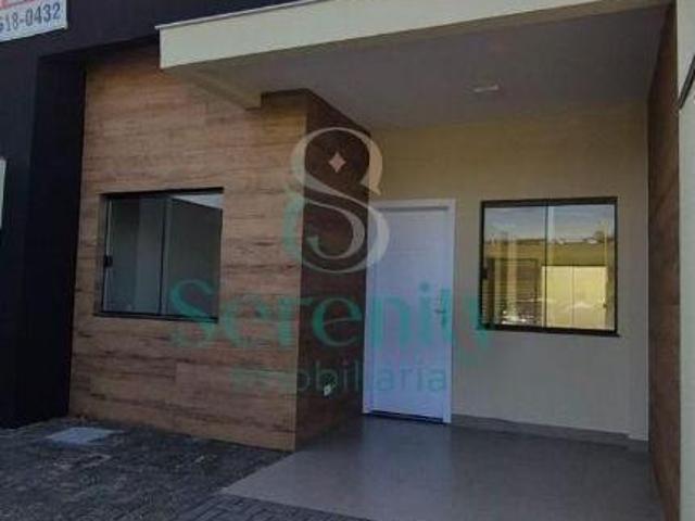 Casa a venda em Londrina, no Golden Park II