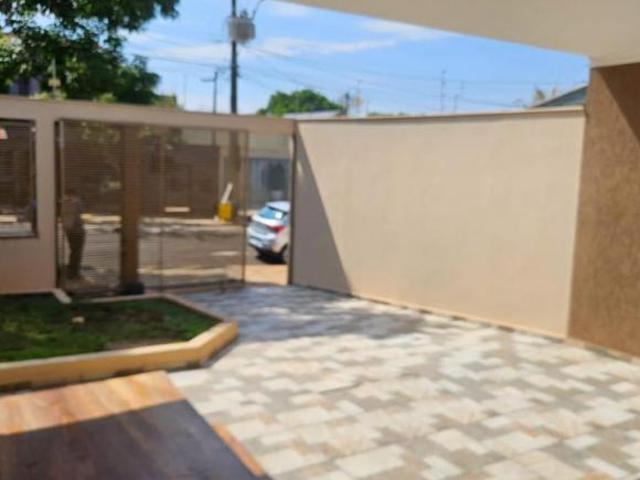 Casa à venda em Londrina, Terra Bonita, com 2 quartos, com 95 m²