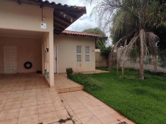 Casa à venda em Londrina, Veraliz, com 3 quartos, com 143.49 m²
