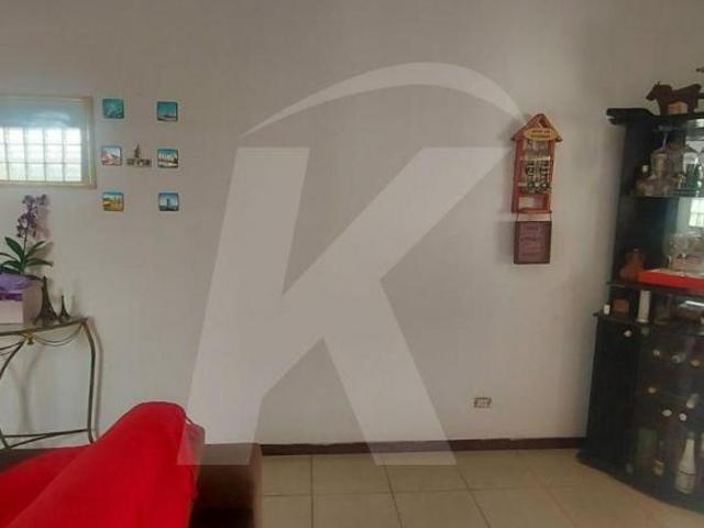 Casa á venda em Lauzane Paulista, 250m², 3 quartos, 6 vagas