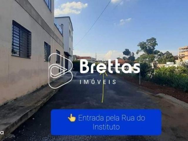 Casa à venda em Lavras, no bairro Vila São Francisco