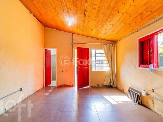 Casa à venda em Lageado com 480 m², 6 quartos, 1 suíte, 3 vagas