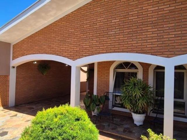 Casa à venda em Limeira Vila Teixeira Marques – 3 quartos, 2 vagas, Frente