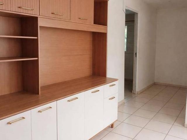 Casa à venda em Limeira, Bairro da Geada, com 2 quartos, com 47.43 m²