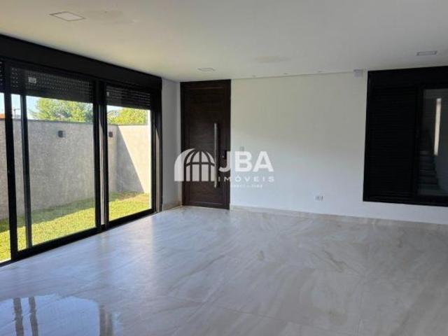 Casa à venda em Lindóia