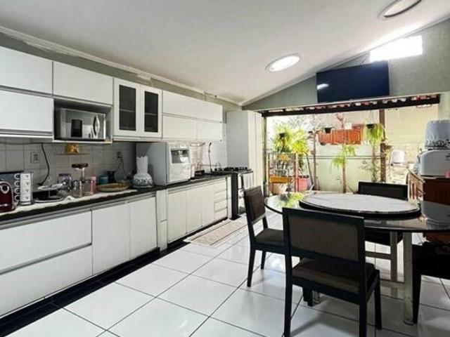 Casa à Venda em Lins I 3 Quartos I 1 Suíte I 2 Vagas I Quintal I Área de Lazer Gourmet