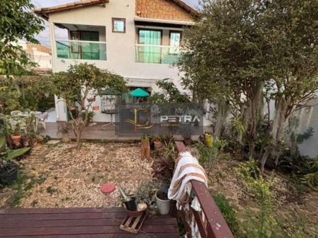 Casa à venda em Lúcio de Abreu