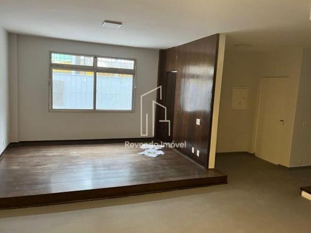 Casa à venda em Moema com 300 m² 4 dormitórios 1 suíte 4 banheiros 4 vagas