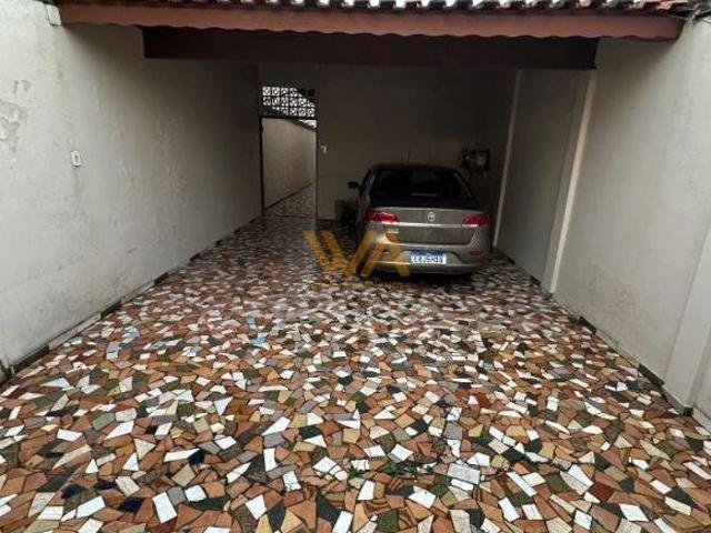 Casa à venda em Mogi das Cruzes Mogi Moderno | 2 dorms | 205m² terreno