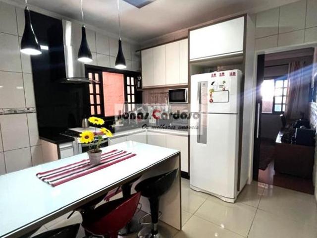 Casa à venda em Mogi das Cruzes SP, Jardim Cambuci: 2 quartos sendo 1 suíte, sala ampla, cozinha pla