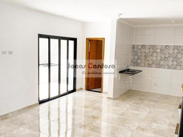 Casa à venda em Mogi das Cruzes SP, Vila São Paulo, 2 quartos, 2 suítes, 110m², 2 vagas! Por 470 mil