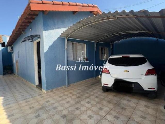 Casa à venda em Mogi Guaçu SP, Jardim Itacolomi, 3 quartos, 1 suíte, 2 salas, 1 banheiro, 2 vagas