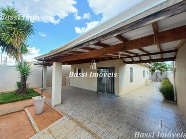 Casa à venda em Mogi Guaçu SP, Jardim Novo Itacolomi 3 quartos, 1 suíte, 2 salas, 1 banheiro, 3 va